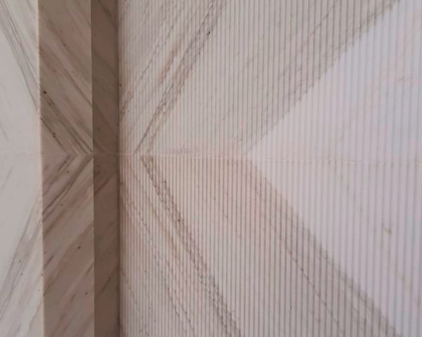 Ribbed Marble Cladding - Reduced Weight | Stonesize®